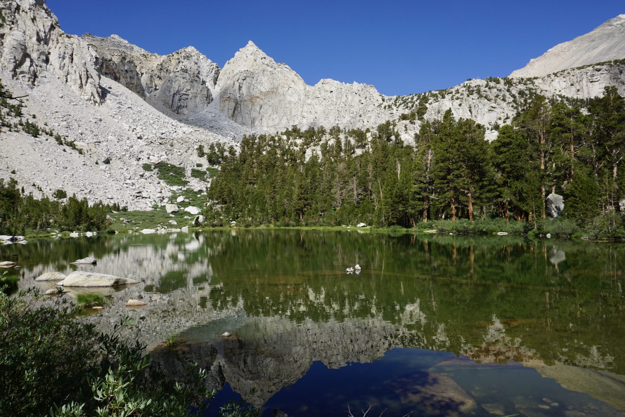 Hiking over Kearsarge Pass to Kearsarge Lakes - Beyond These Borders